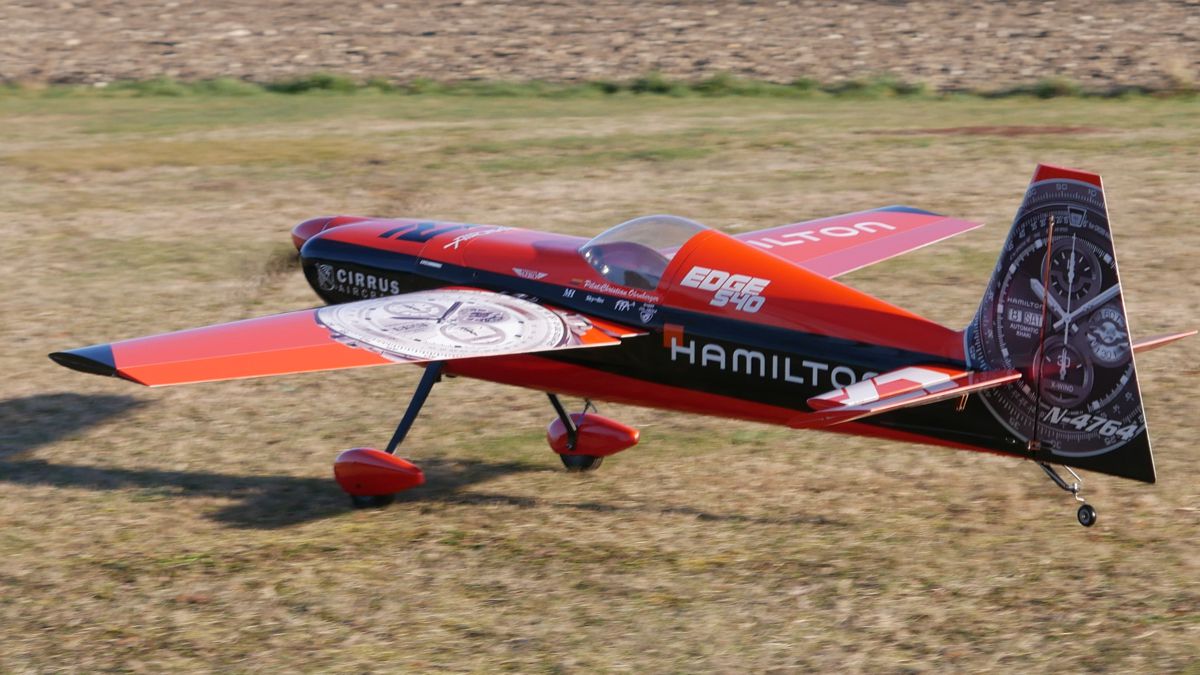 Pilot RC, Extra 330 SC, CARF, Krill Models, Delro, F3ax, Imac, EAC,